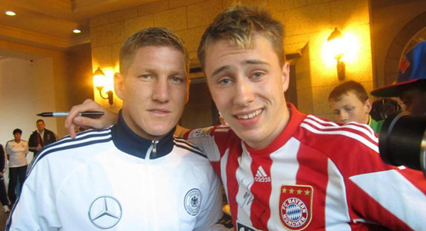 Schweinsteiger pays tribute to tragic Berkeley victim Nick Schuster